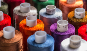 How to Sew Knitted Squares Together for a Blanket (Complete Guide ...